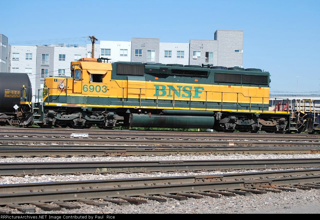 BNSF 6903